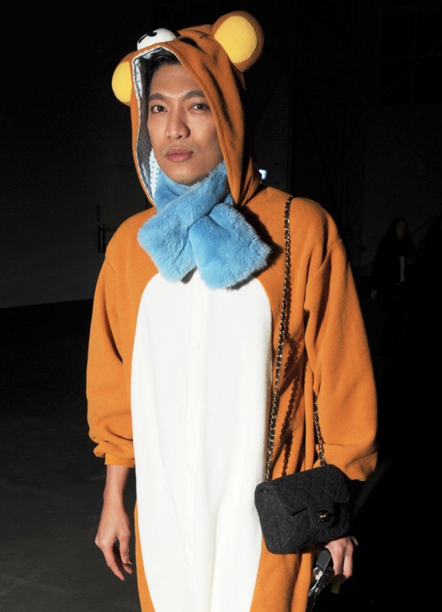 The Many Bags of Accessory-Loving Male Celebrities - PurseBlog