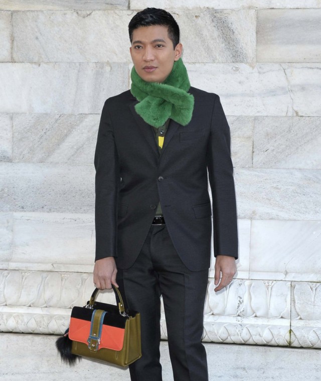 The Many Bags of Accessory-Loving Male Celebrities - PurseBlog