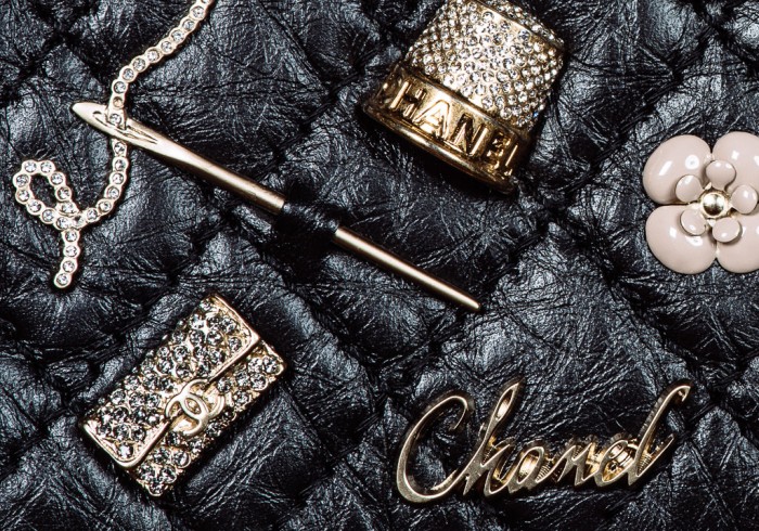 A Close Look At The Beautiful Details Of Chanel's Spring 2015 Bags ...