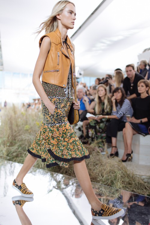 An Intimate Look at Coach Spring 2016 - PurseBlog