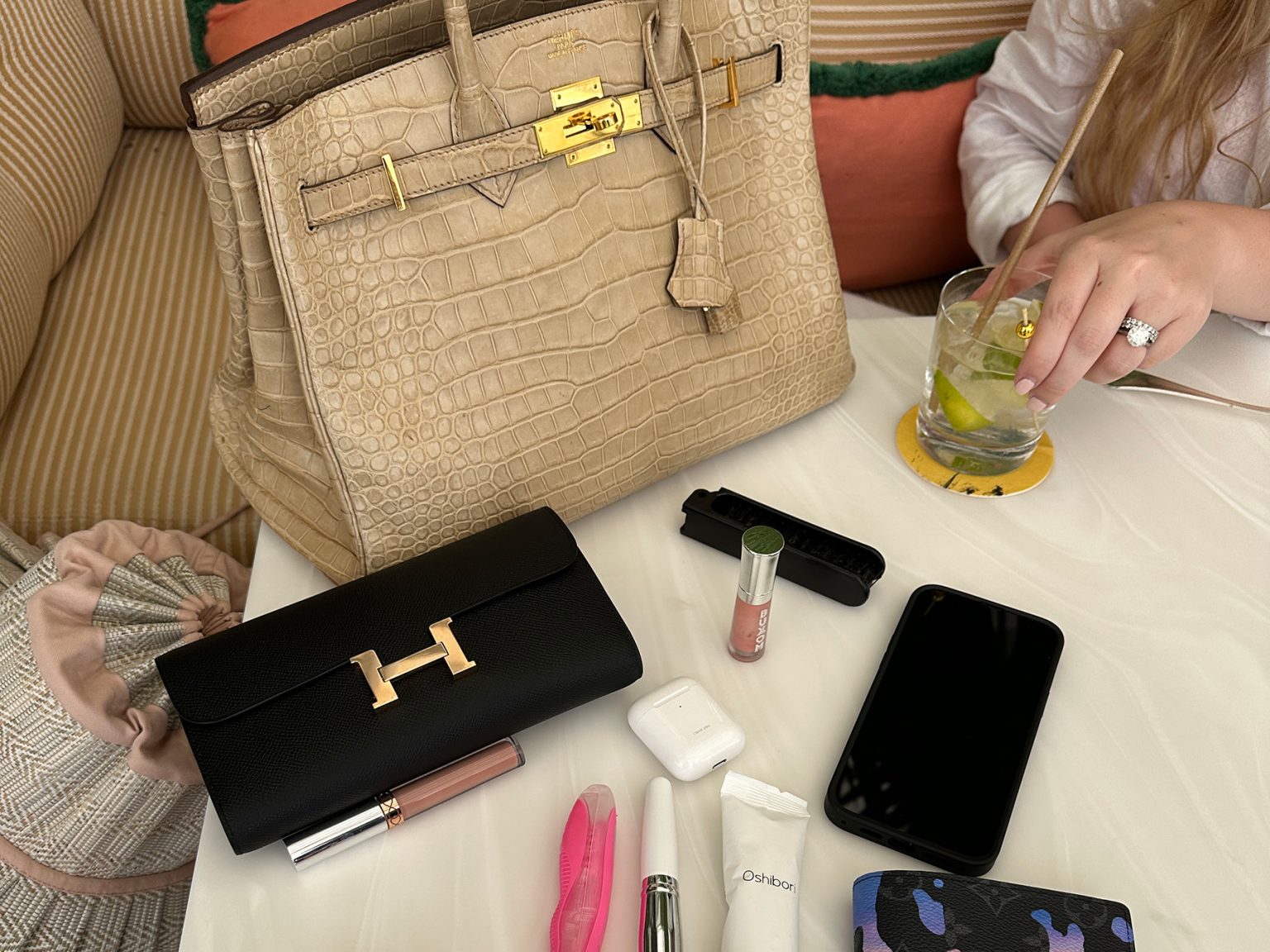 What’s In Her Bag: Elizabeth Kurpis - PurseBlog