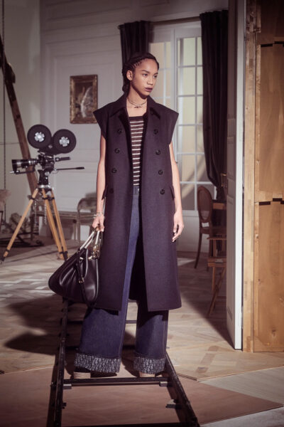 The Return Of The Dior Newsprint Saddle Bag | PurseBlog