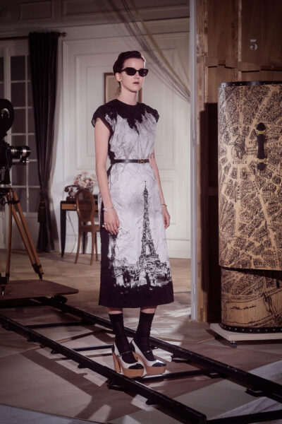 The Return Of The Dior Newsprint Saddle Bag | PurseBlog