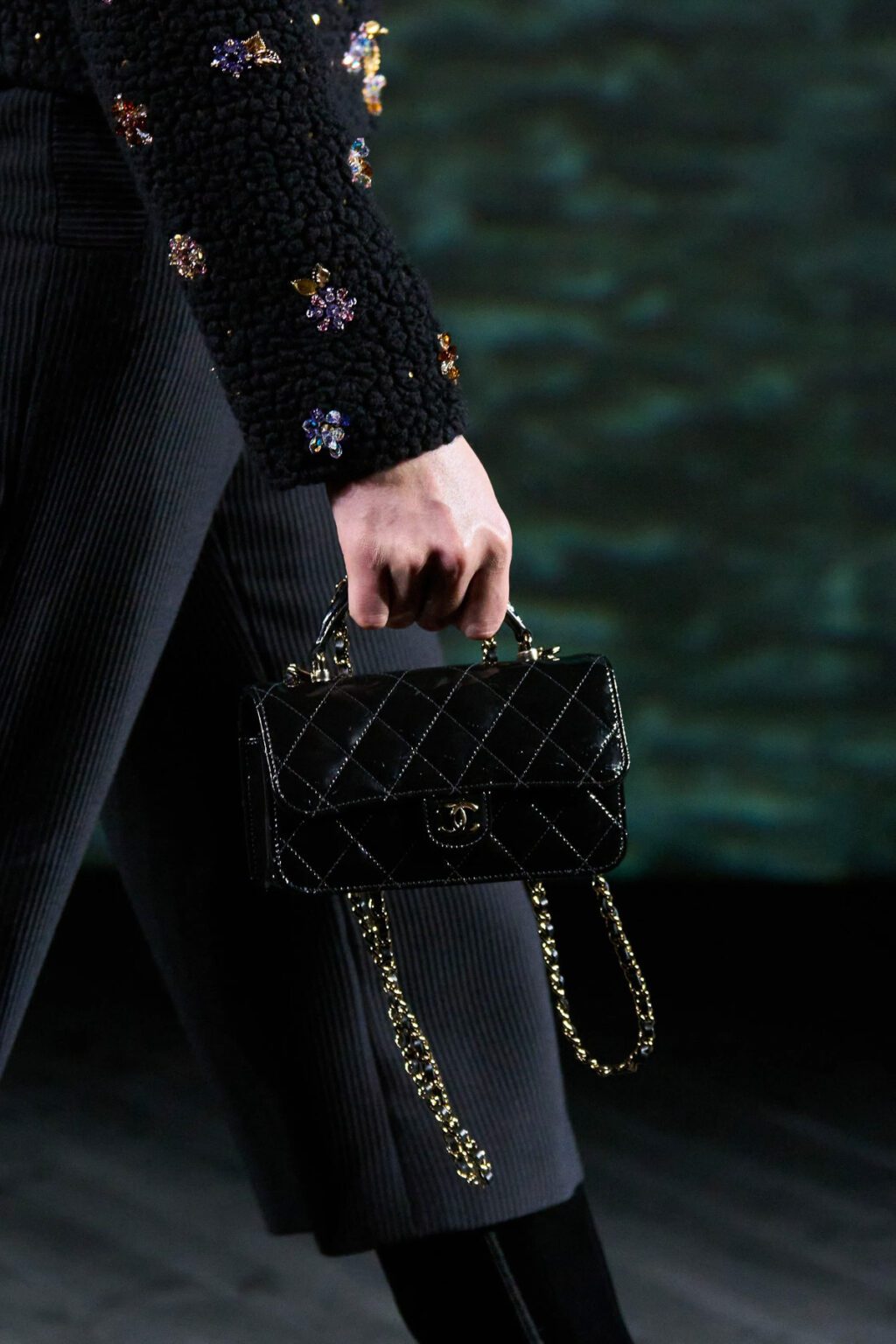 Chanel Fall 2024 Is an Ode to the Classics - PurseBlog