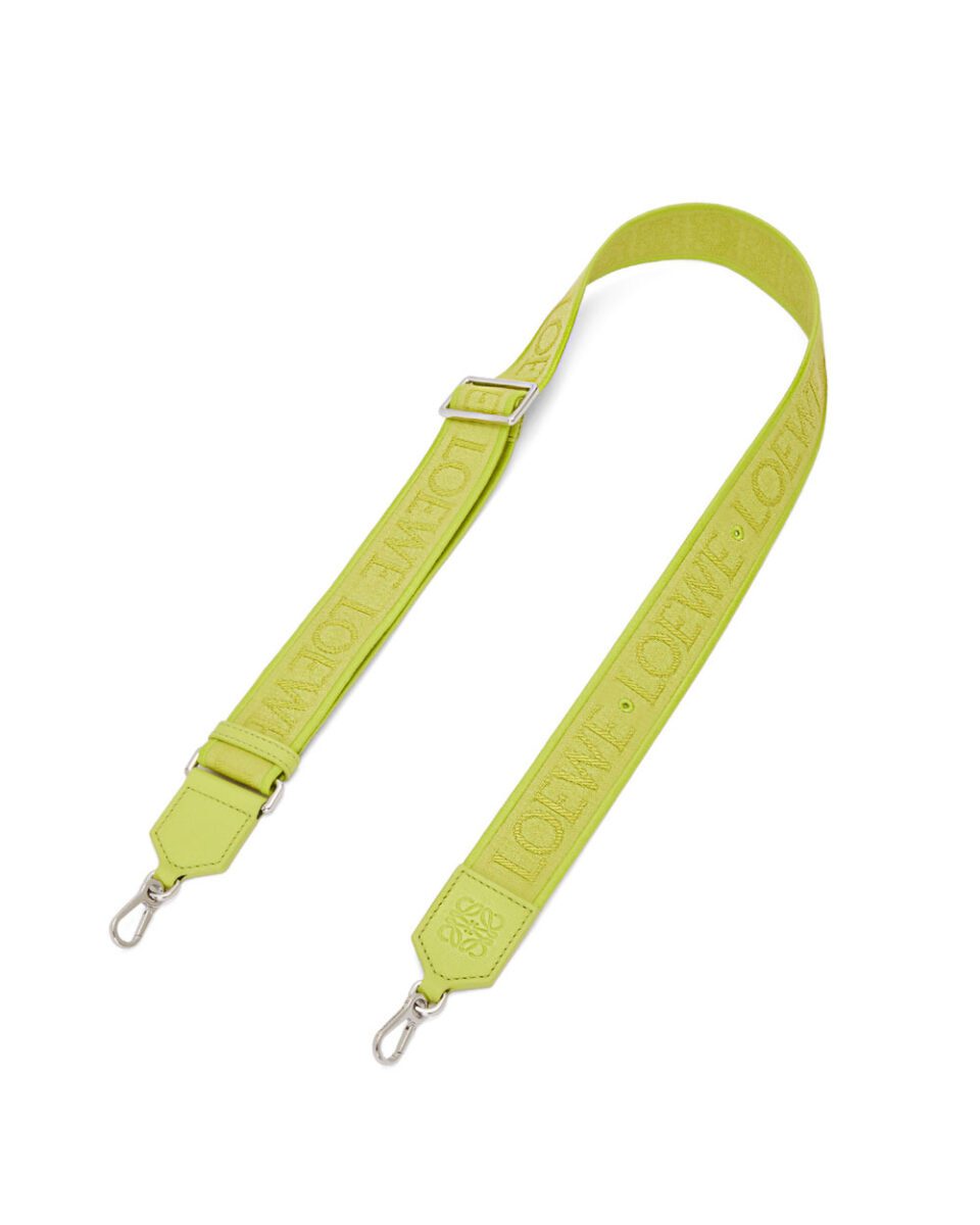 2024 Is the Year of Bag Accessorizing and Loewe Reigns Supreme - PurseBlog