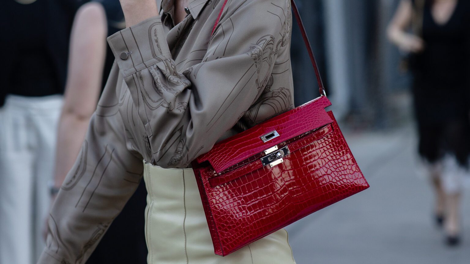 The Definitive Guide to the Hermès Kelly - PurseBlog