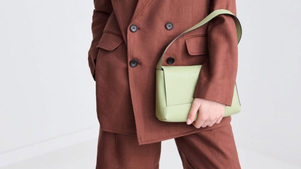 15 Lightweight Designer Bags Under 2lbs That Won’t Weigh You Down ...