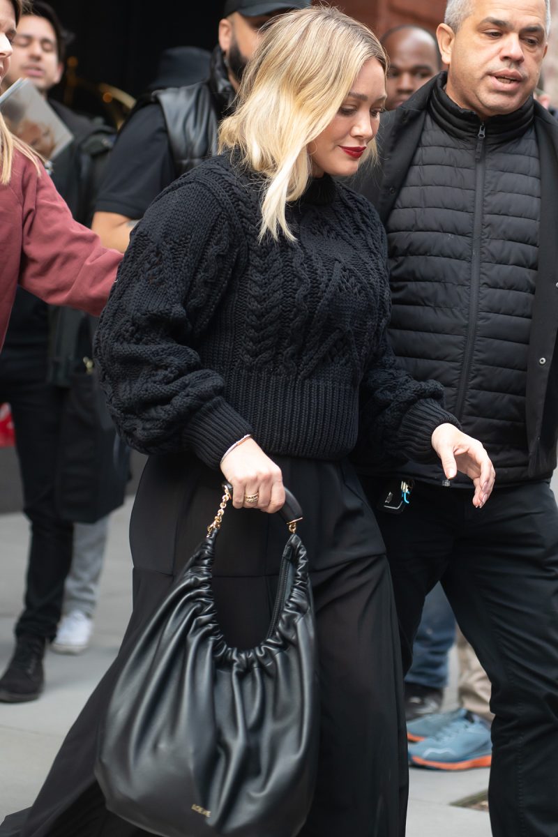 Celebrities With Their Loewe Squeeze Bags - PurseBlog
