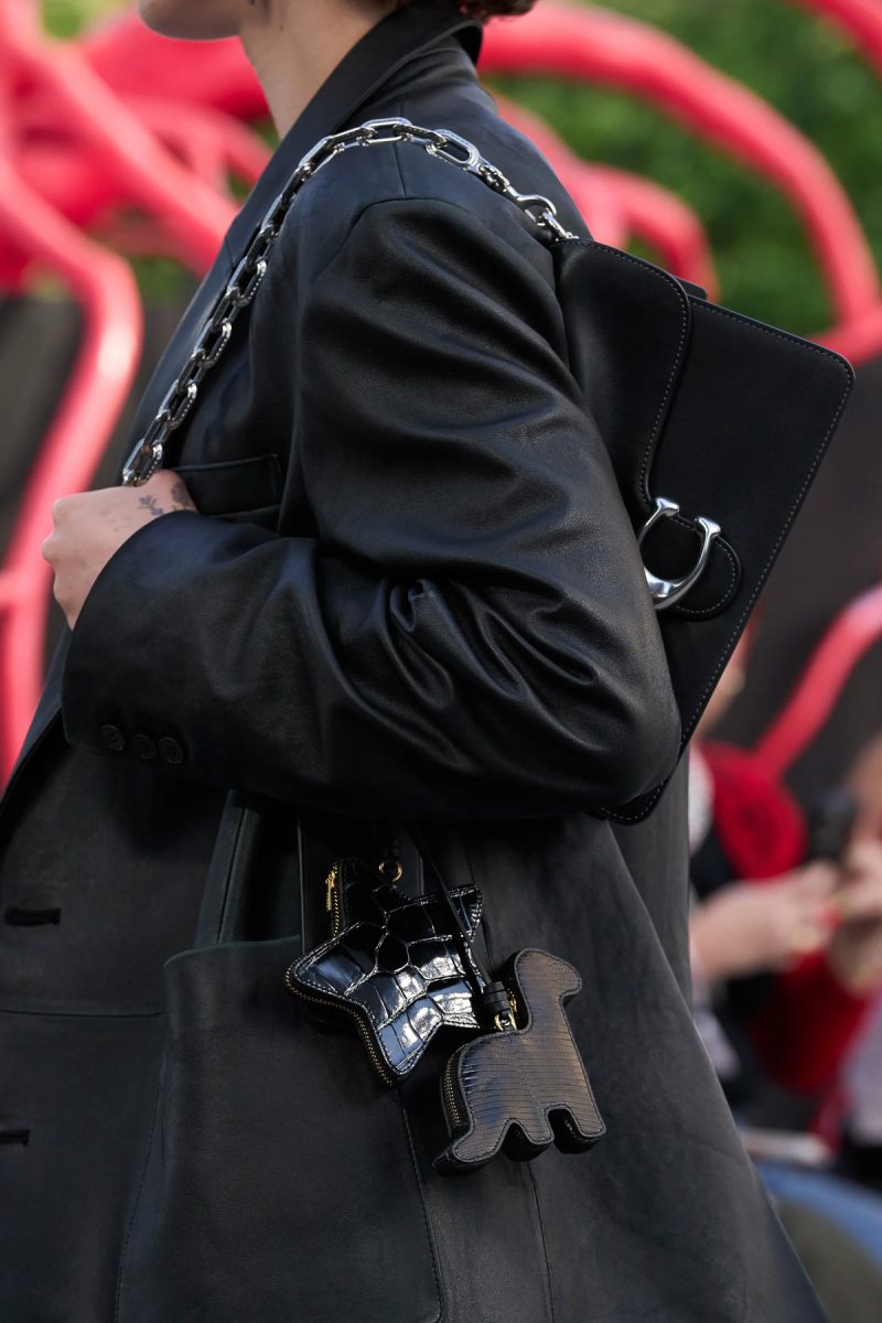 Kiss Locks And Big Bags Ruled The Coach Spring 2025 Runway | PurseBlog