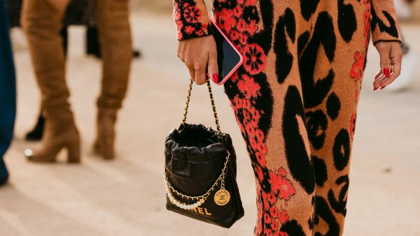 The Most Eye-Catching Bags We Saw Outside of Chanel’s Spring 2025 Show ...