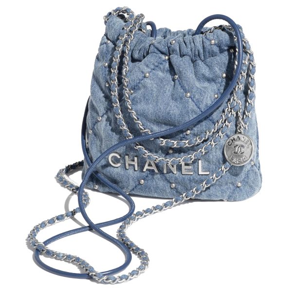 The Chanel 22 Mini Bag Proves The 22 Is Here To Stay | PurseBlog