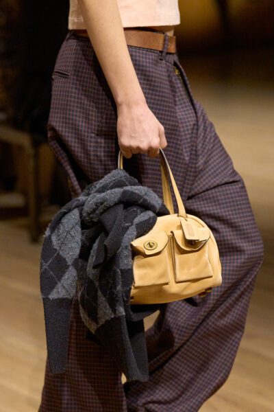 Stuart Vevers Returns to ’90s New York for Coach Fall 2025 - PurseBlog