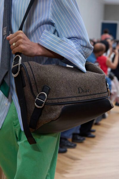 Jonathan Anderson Wows At His Runway Debut For Dior Men's Spring 2026 ...