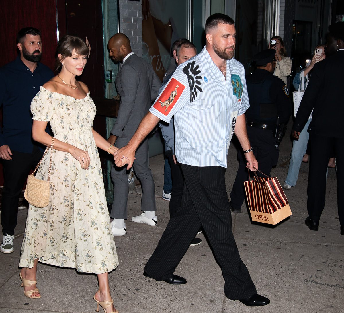 Taylor Swift And Travis Kelce Are Back In Public And Her Dior Bags Are ...